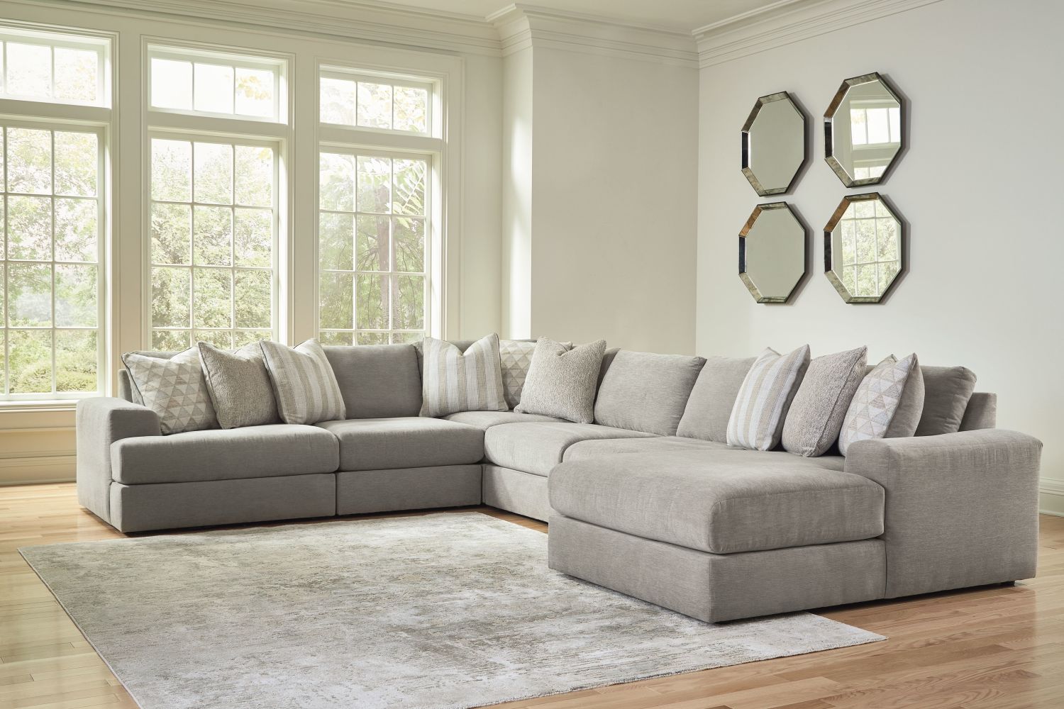 Avaliyah - Ash - 6-Piece Sectional With Raf Corner Chaise 58103S12 ...